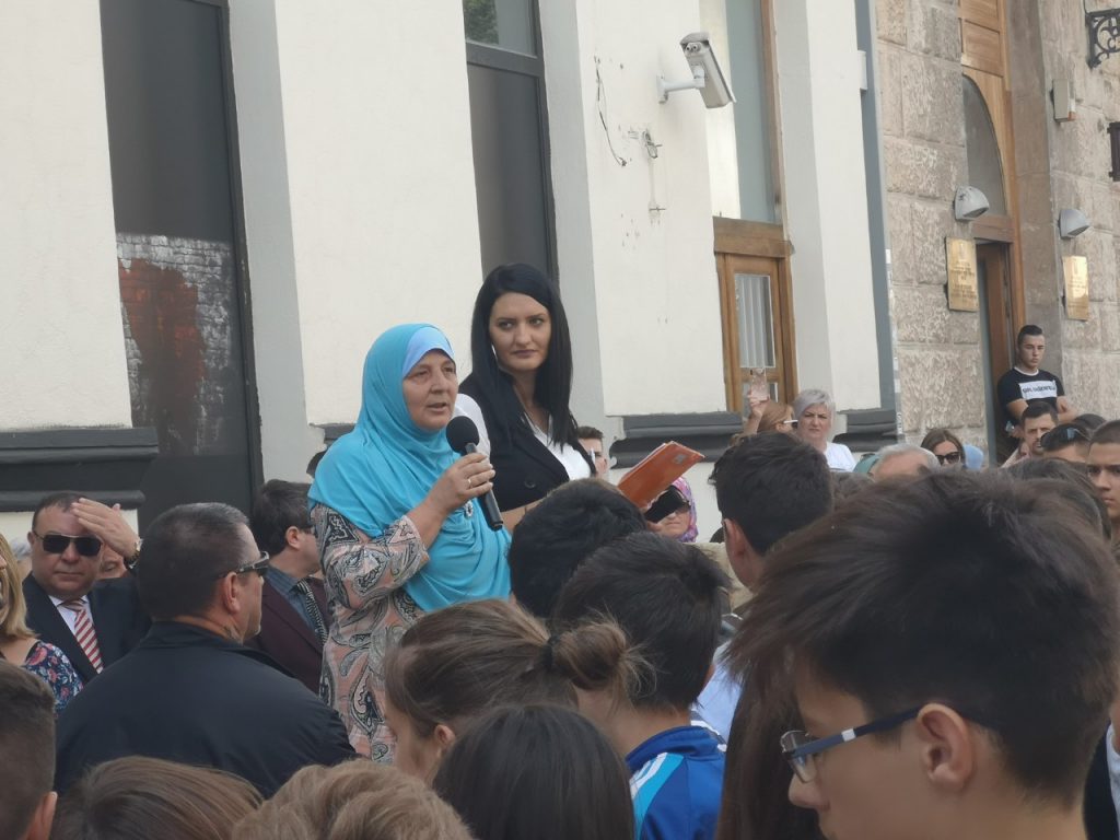 Sjećanje na žrtve genocida u Srebrenici – EUT Mostar