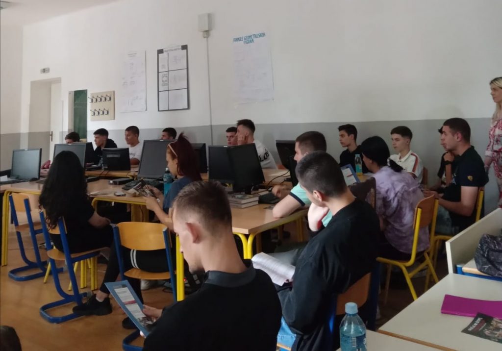 ORUŽJE NE ŠTITI, ORUŽJE UBIJA! – EUT Mostar